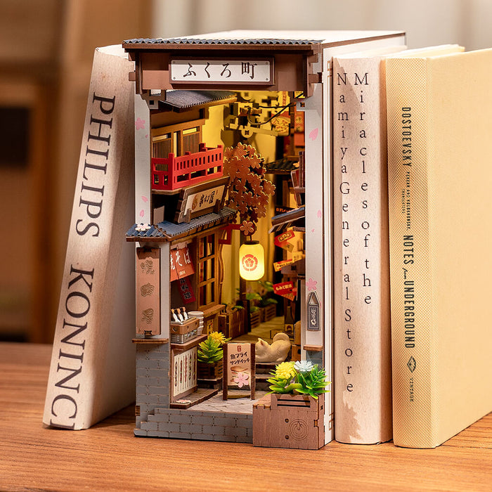 Sakura Wine Alley – Official Book Nook